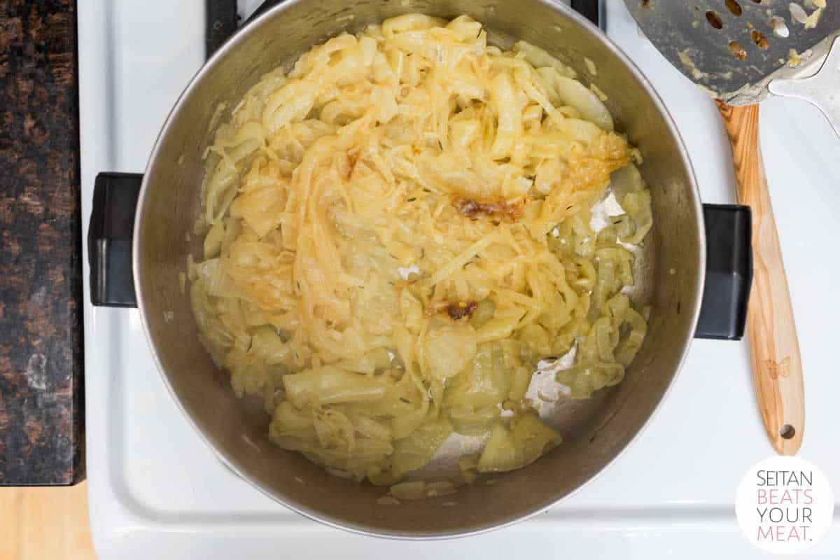 Caramelized Onions - How to caramelize onions the right way
